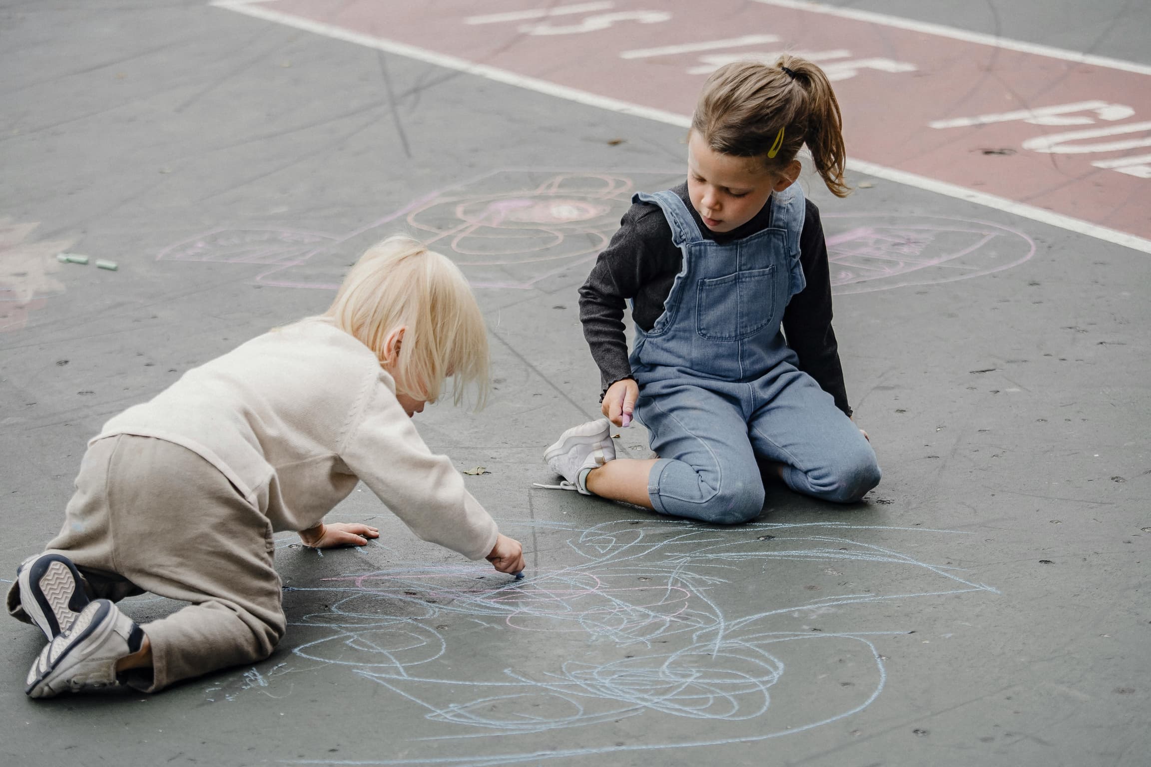 Hulp bieden aan kinderen zonder toestemming ouder met gezag